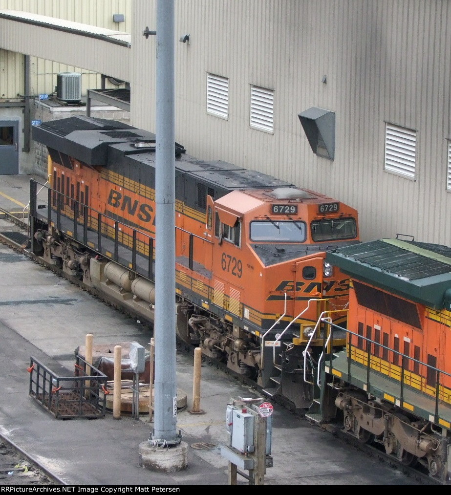 BNSF 6729